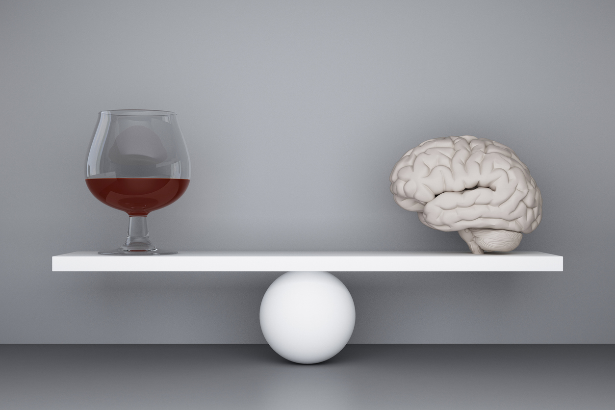 How Does Alcohol Affect the Brain? Consequences and Recovery